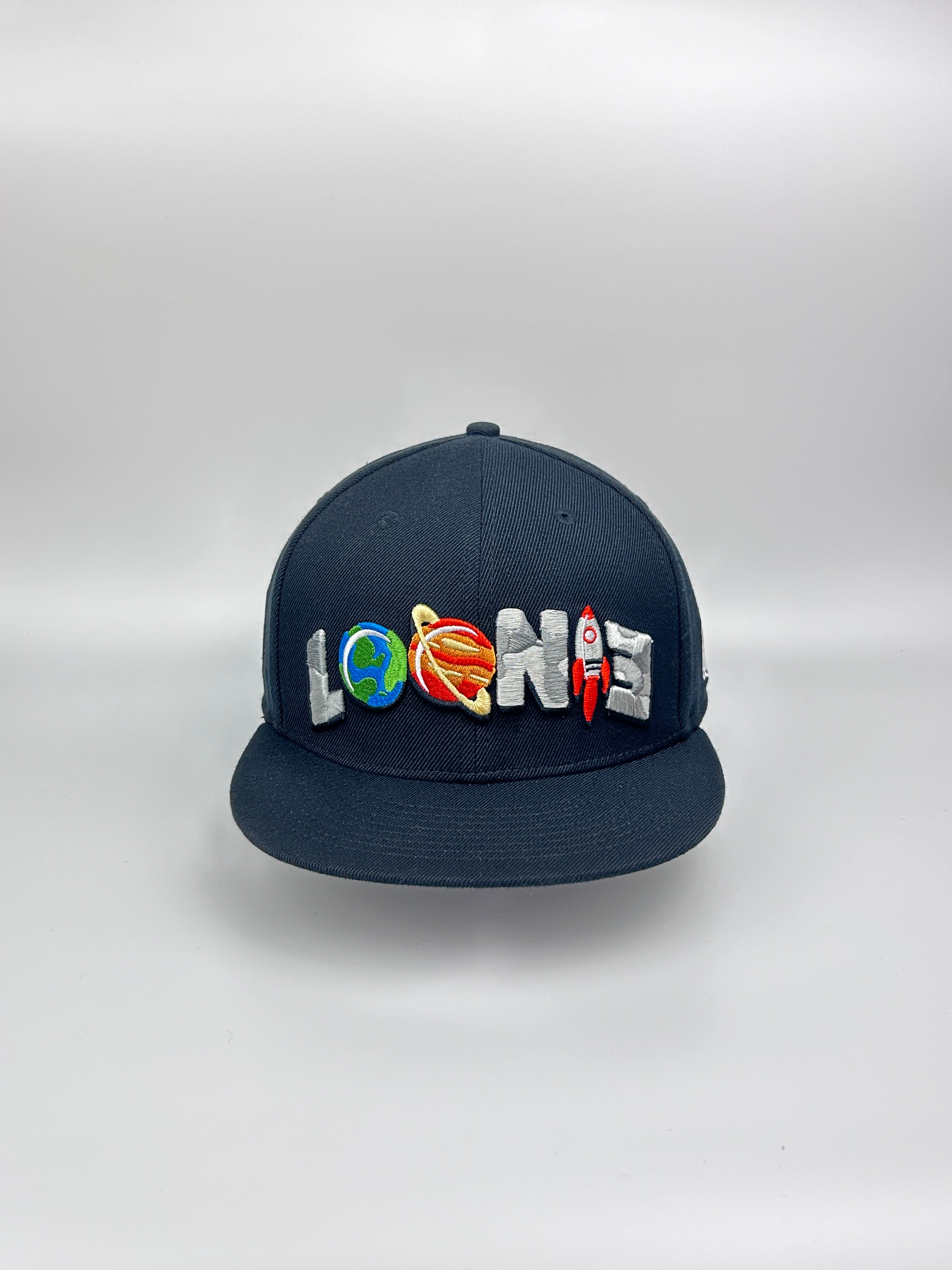 LOONIEVERSE – Pinas Brim Canada